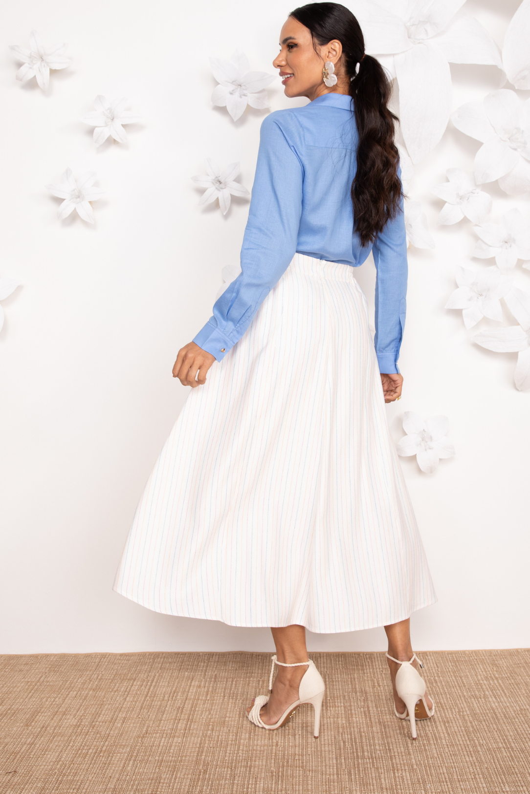 Saia Midi Viscose Off White com Pespontos Coloridos Ana Livia